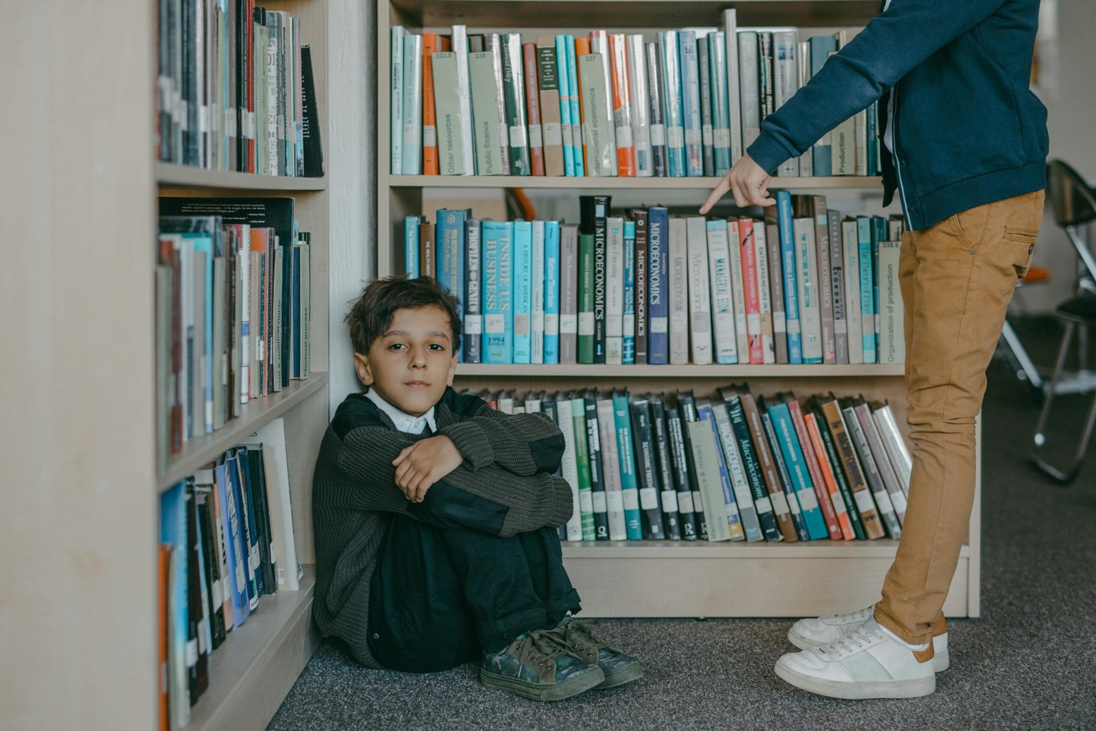 How to Help Your Child Build Self-Esteem - smartkidsguide.com